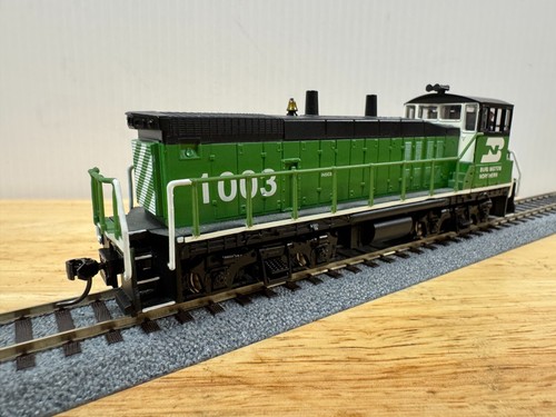 Con-Cor MP-15 Switcher Engine Burlington Northern #1003 HO Scale | eBay