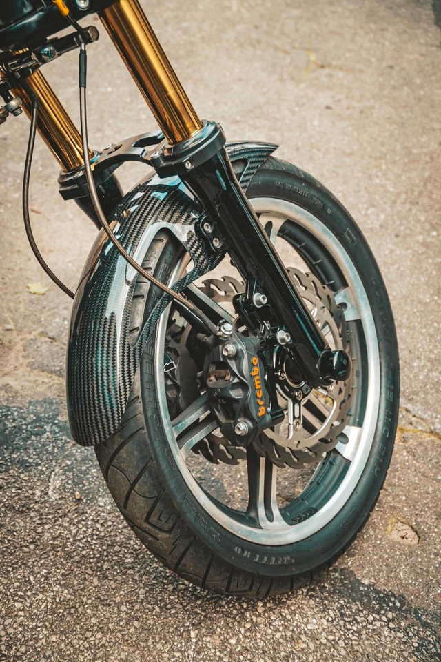 Harley Davidson Dyna 2006 - 2017 carbon fiber FXR sport style front ...