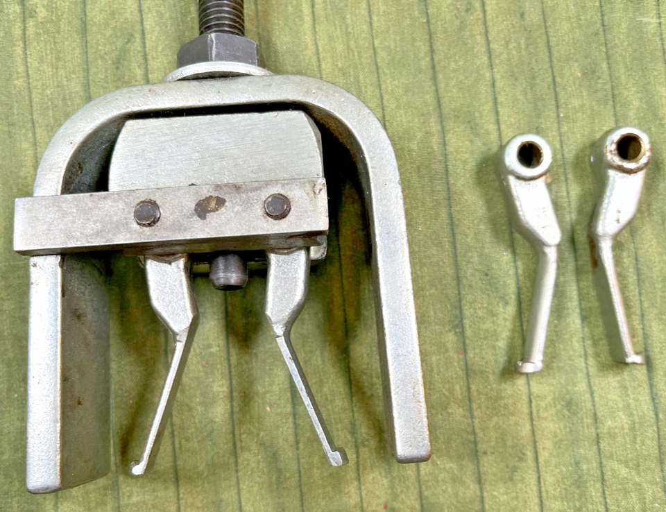 Armstrong-Bray No. 537 Bearing Puller w/ Extra Set of Jaws - Made in U ...