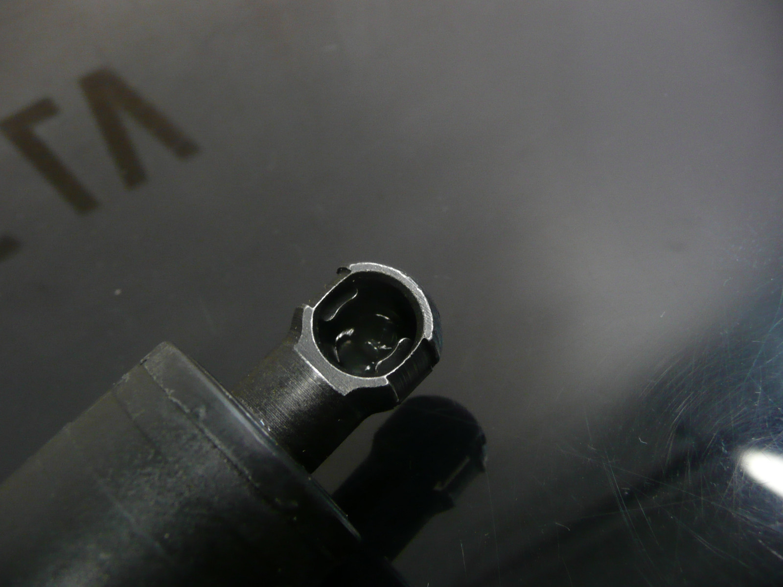 NEW GENUINE BMW 7 SER E65 E66 E67 TRUNK LID SPRING RIGHT 51247201462 | eBay