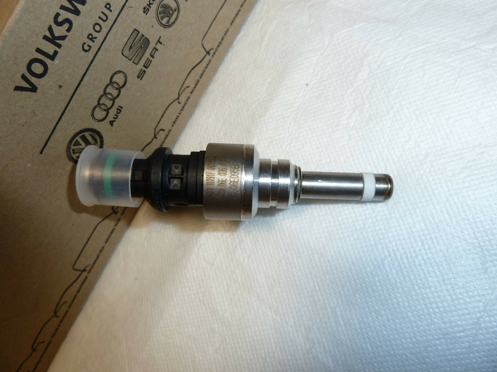 Audi Genuine Fuel Injector 06E906036P - Fits Various Models for sale ...