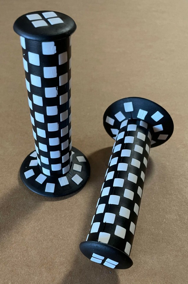 NEW! ORIGINAL BMX CHECKER STYLE BLACK/WHITE BICYCLE BIKE GRIPS | eBay
