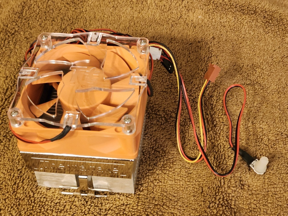 ThermalTake Volcano 9 CoolMod + LED Light CPU Cooler A1455 - NEW open ...