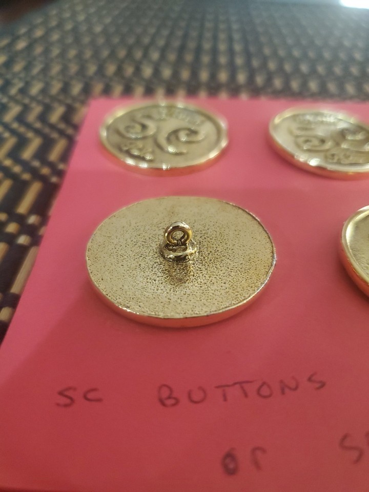 Wonderful Vintage Santa Claus North Pole Gold Finish Buttons Set of 6 ...