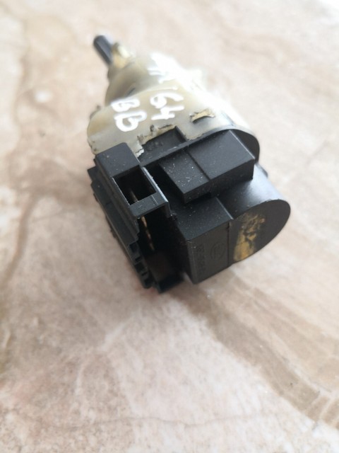 Range Rover 1h5z-13480-da Brake Light Switch 51577 Xkb000010 Bls1203 ...