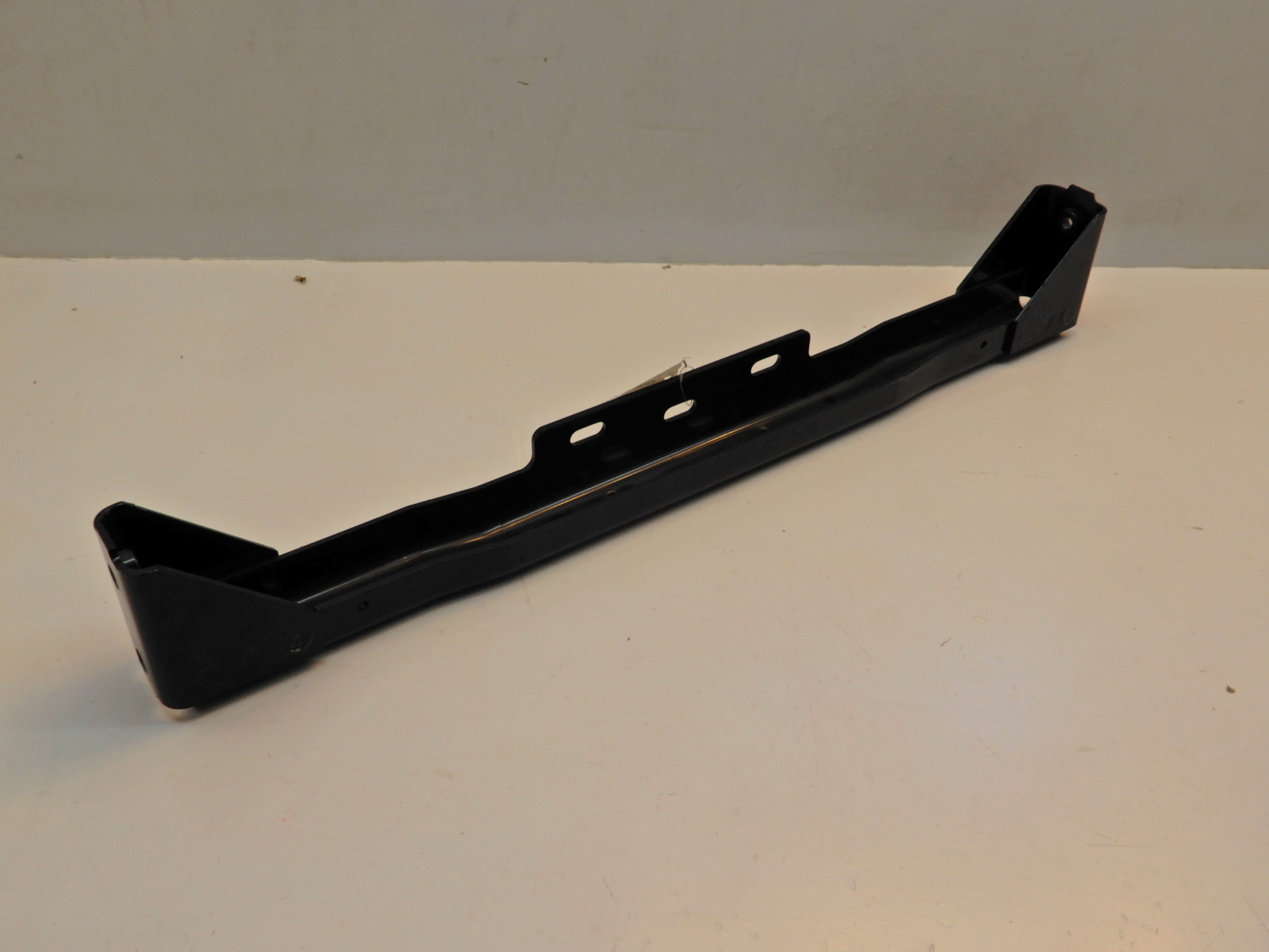 Front End Frame Crossmember Ford 5C4Z-5019-A or INT 3554724C6 ...
