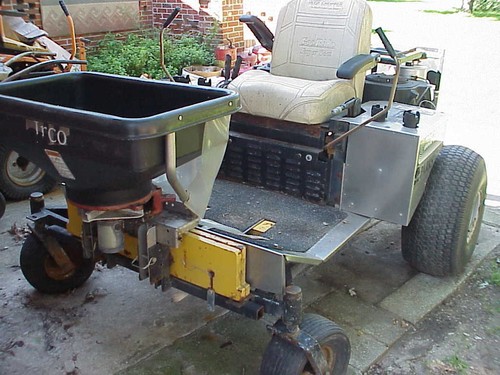 Dixie chopper 40 hp twin engine fertilizer spreader for landscapers | eBay