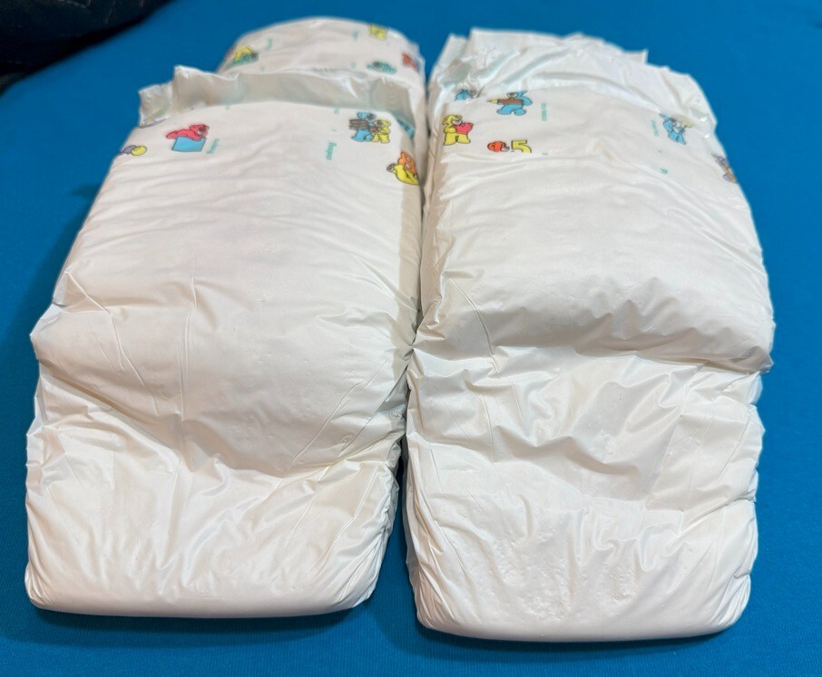 (4) 1997 Vintage Pampers BABY-DRY STRETCH PLASTIC Diapers Size 5 w/Open ...