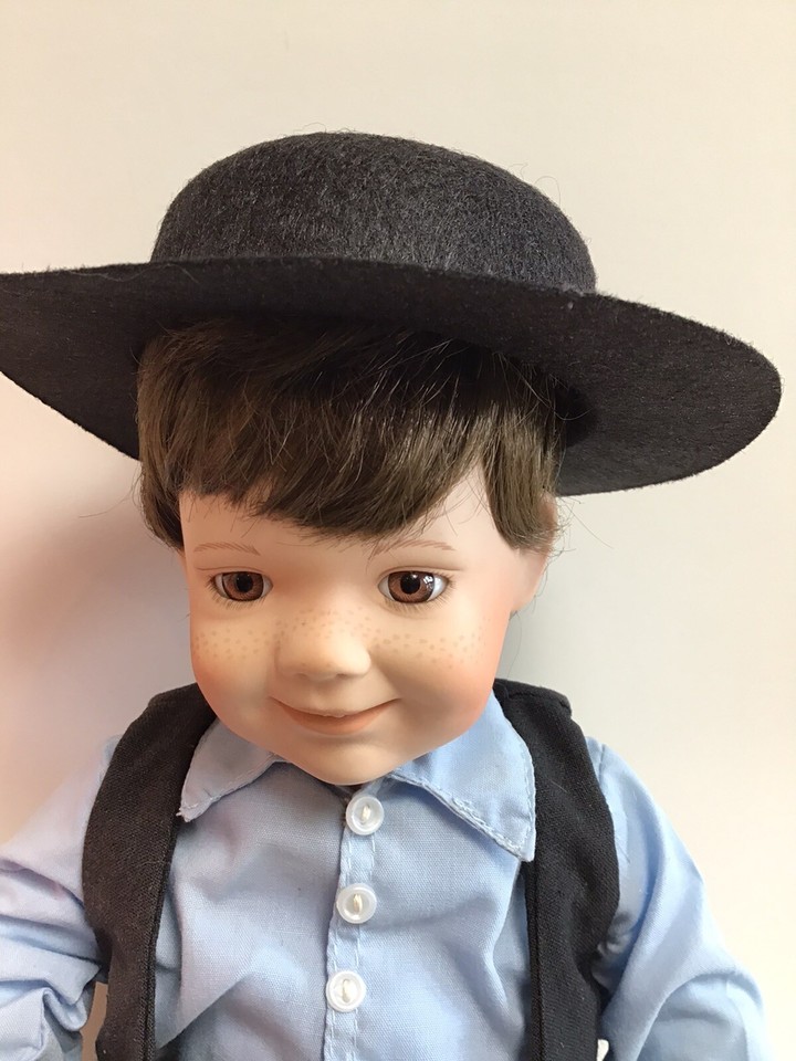 Amish Ashton Drake boy and girl Seth And Anna dolls porcelain/ bisque ...
