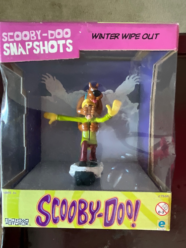 SCOOBY-DOO SNAPSHOTS WINTER WIPE OUT CARTOON NETWORK EQUITY | eBay
