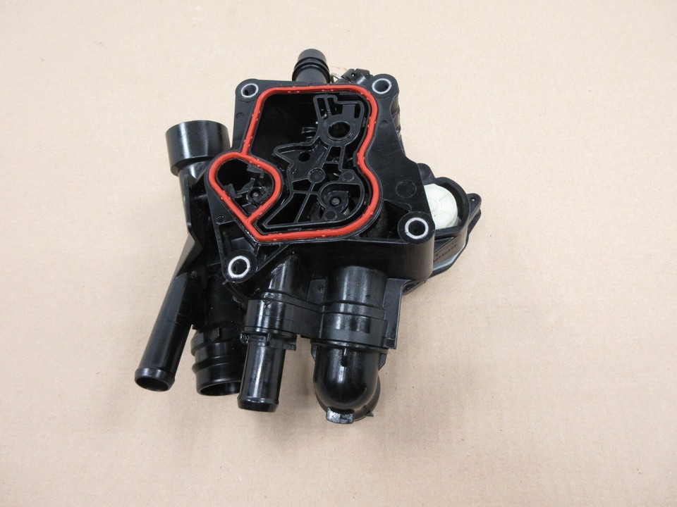 GEN-UINE 25600-2S000 Hyundai Kia Integrated Thermostat Housing Module ...