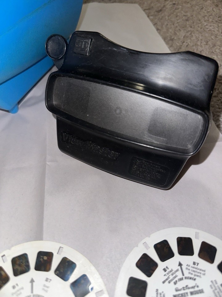 TWO VINTAGE 1970's GAF VIEW-MASTER PROJECTOR WITH MULTIPLE SLIDES | eBay