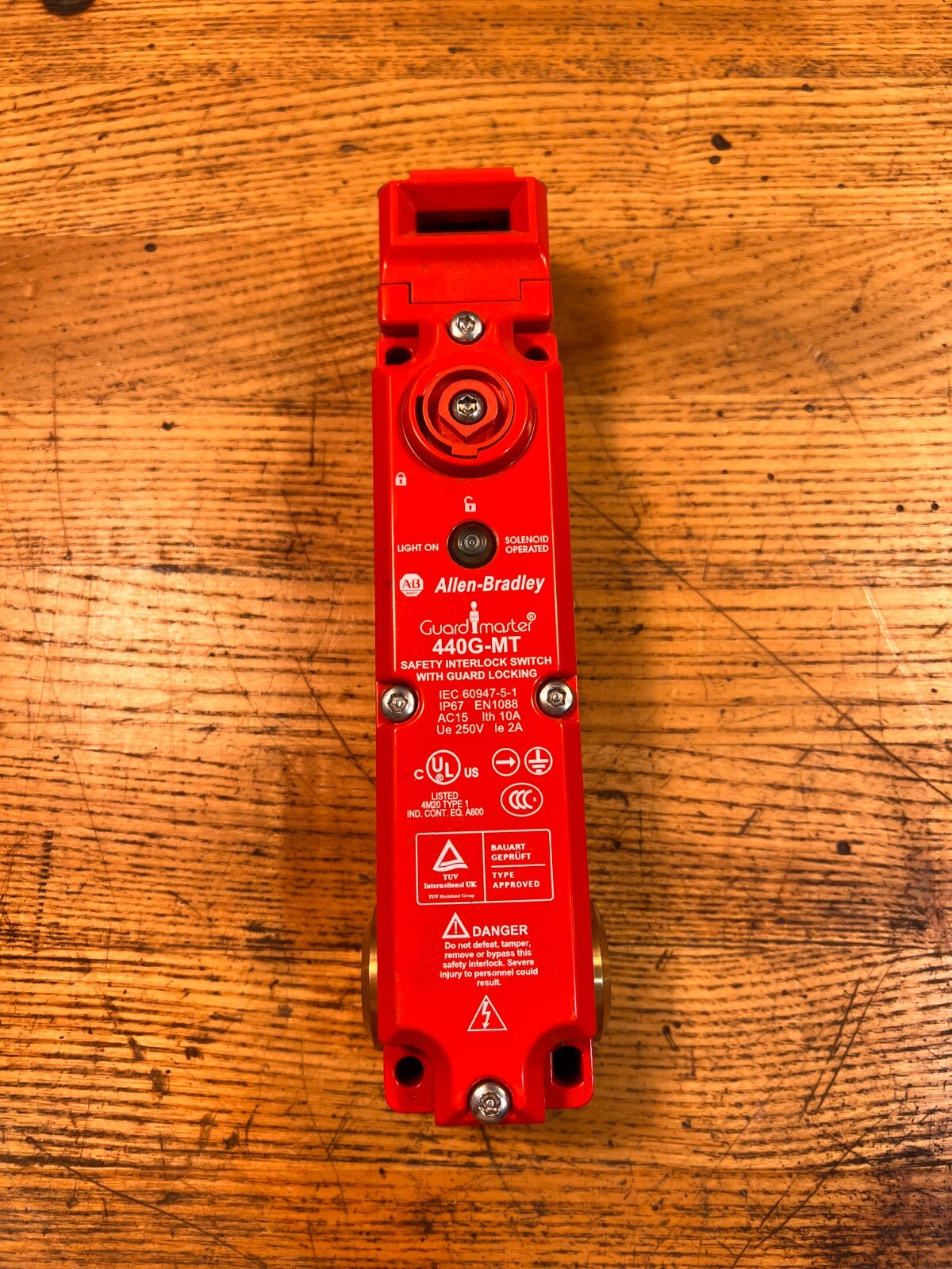 Allen-Bradley Guard Master (440G-MT) | eBay