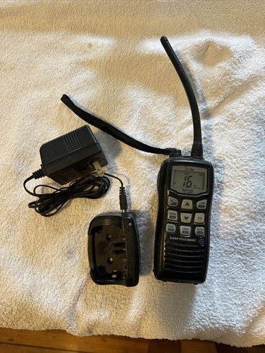 ICOM IC-M35 Submersible Floating VHF Marine Transceiver Radio | eBay