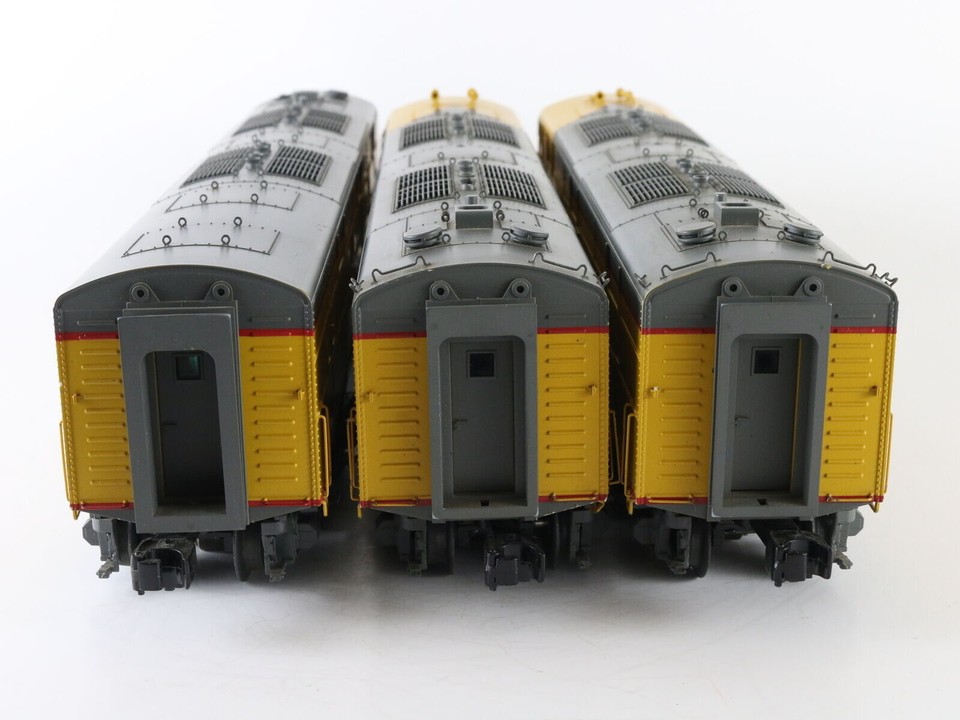 Lot Of 3 Lionel O Union Pacific 988 988b 989 E7 Diesel Locomotives 6 ...