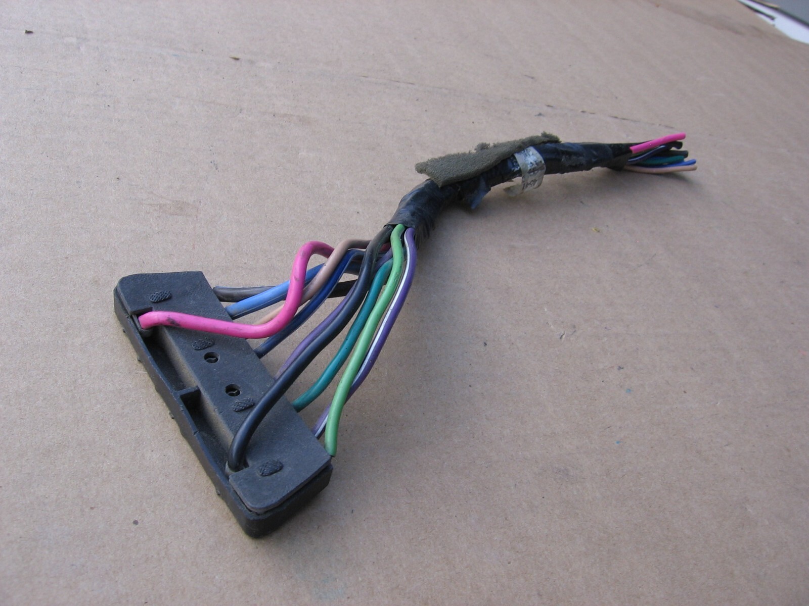 👉1981 1987 GM SUBURBAN CHEVY CREW POWER WINDOW SWITCH CONNECTOR WIRE ...