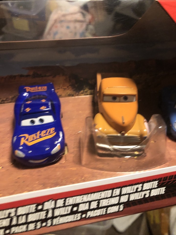 Disney / Pixar Cars Training Day at WIlly's Butte Die Cast Car 5-Pack ...