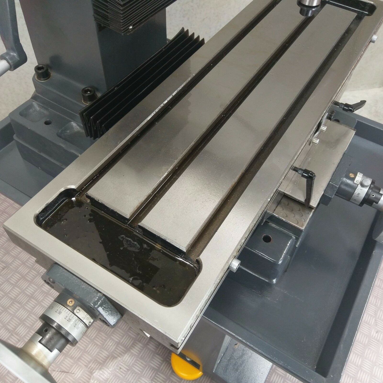 METEX DM45 Geared Head Milling Machine 240v Drilling Mill | eBay Australia