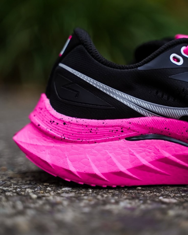 Black Girls Run! Saucony Endorphin Speed 4 Womens Sz 8 BRAND NEW WITH ...