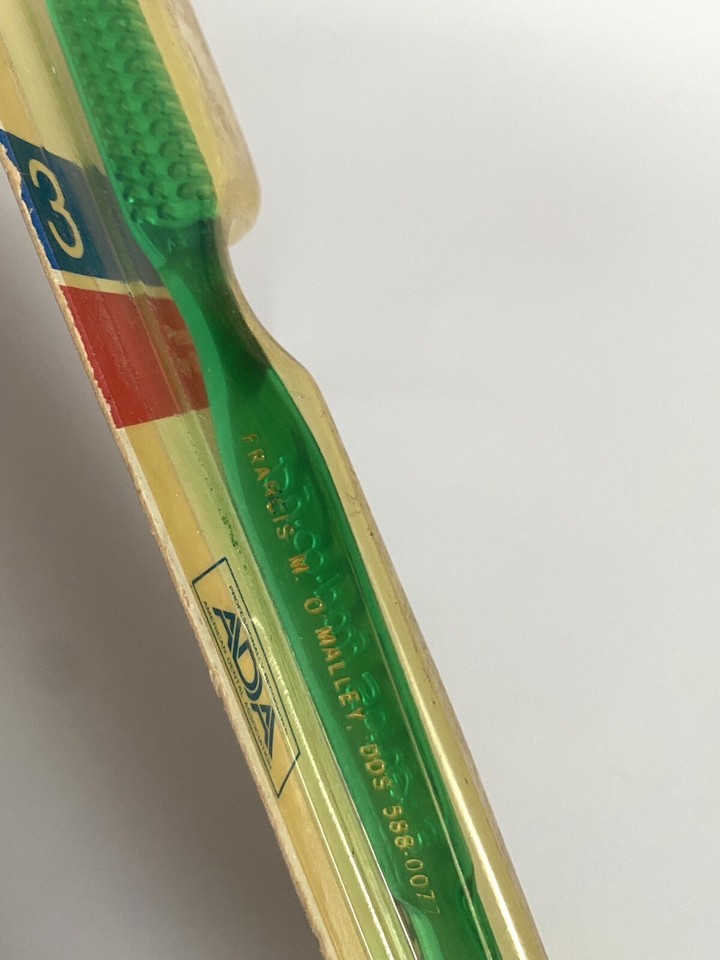Three Vintage Nos Toothbrushes. Pycopay, Sensodyne, Butler Gum ...
