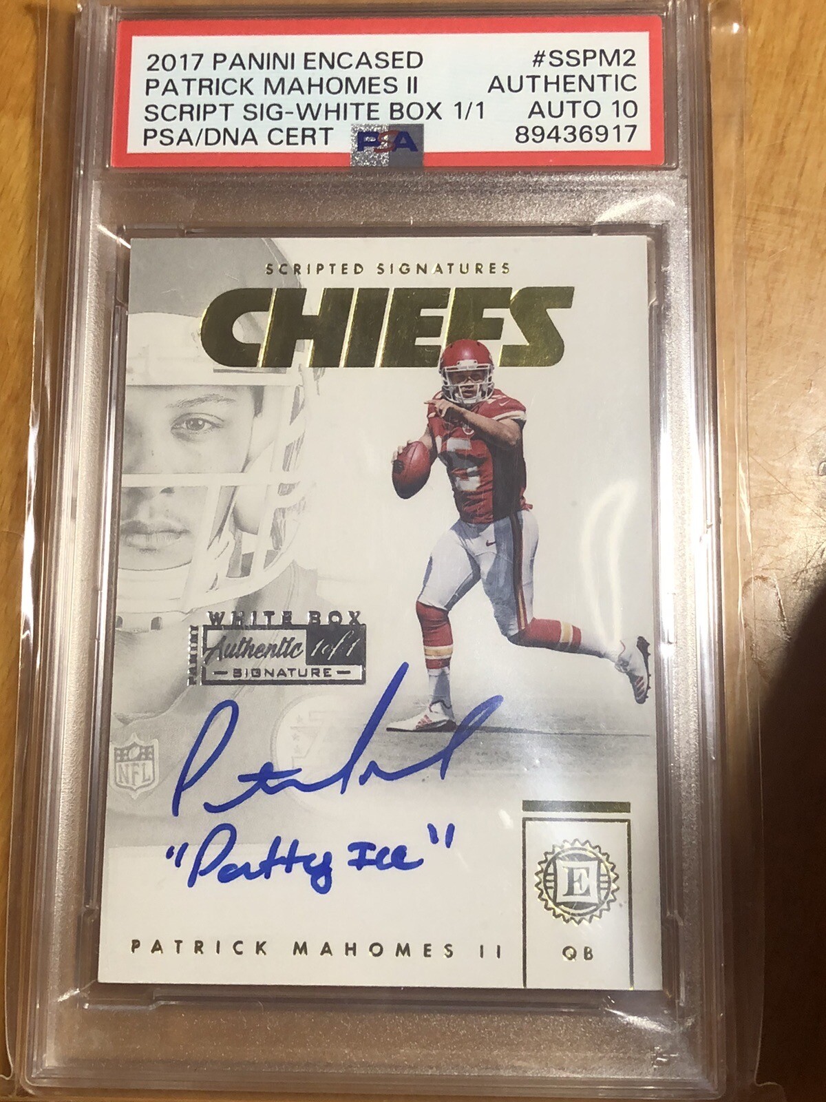 2017 Panini Encased Patrick Mahomes Script Signature Whitebox 1/1 ...
