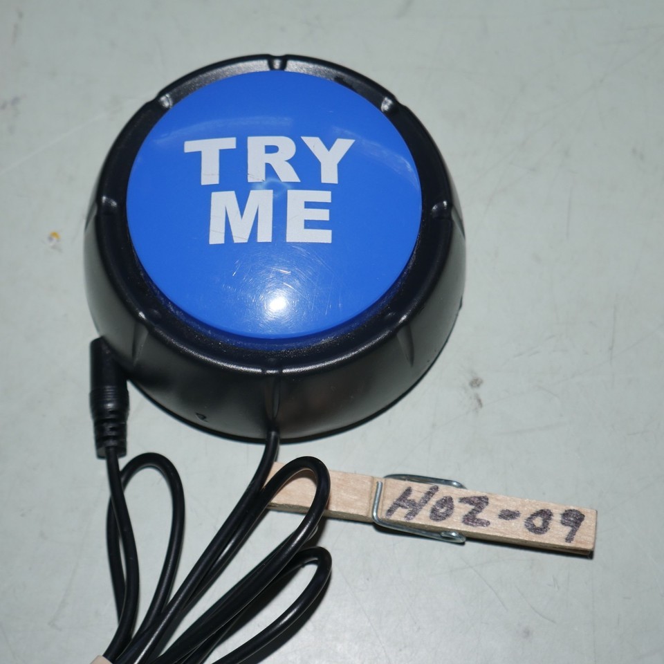 Small Try Me Button Animatronics Lowes Home Depot Spirit Halloween Prop ...