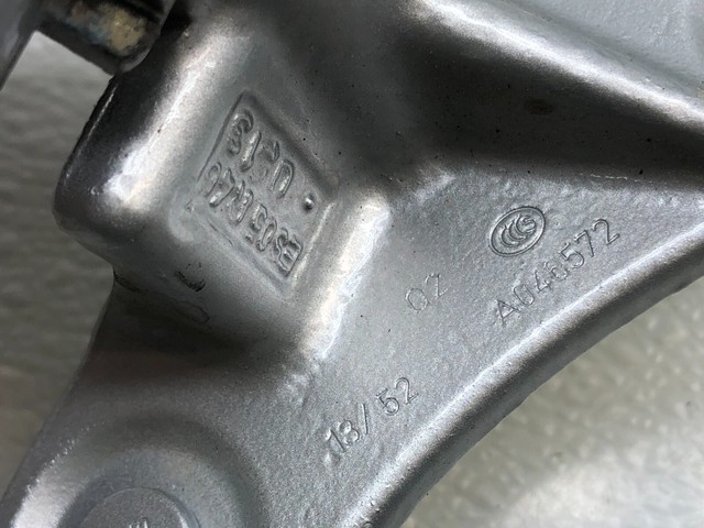 Original MERCEDES BENZ S W222 Front Right Side Door Hinge Lower ...