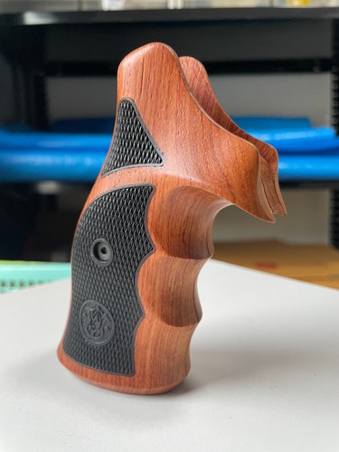 Premuim Two Tone, Hard wood Grips Decorate for S&W N FRAME ROUND BUTT ...