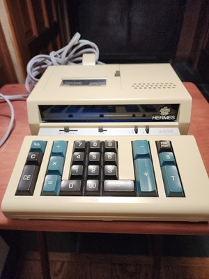 Cash Register, Adding Machines - Hermes Adding Machine Model