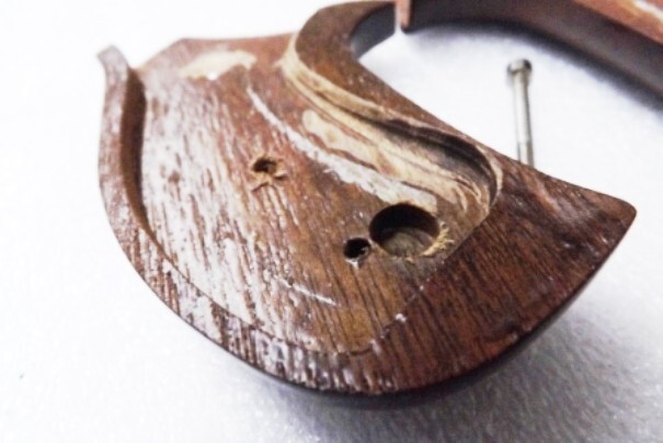 Sile Walnut Combat Grips for Taurus 85 94 605 941 Revolvers Banana Buy ...