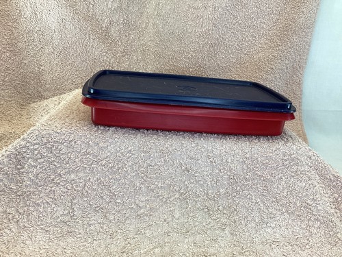 Tupperware Vesperle Vesperbox Brotdose Brotzeitbehälter rot blau ...