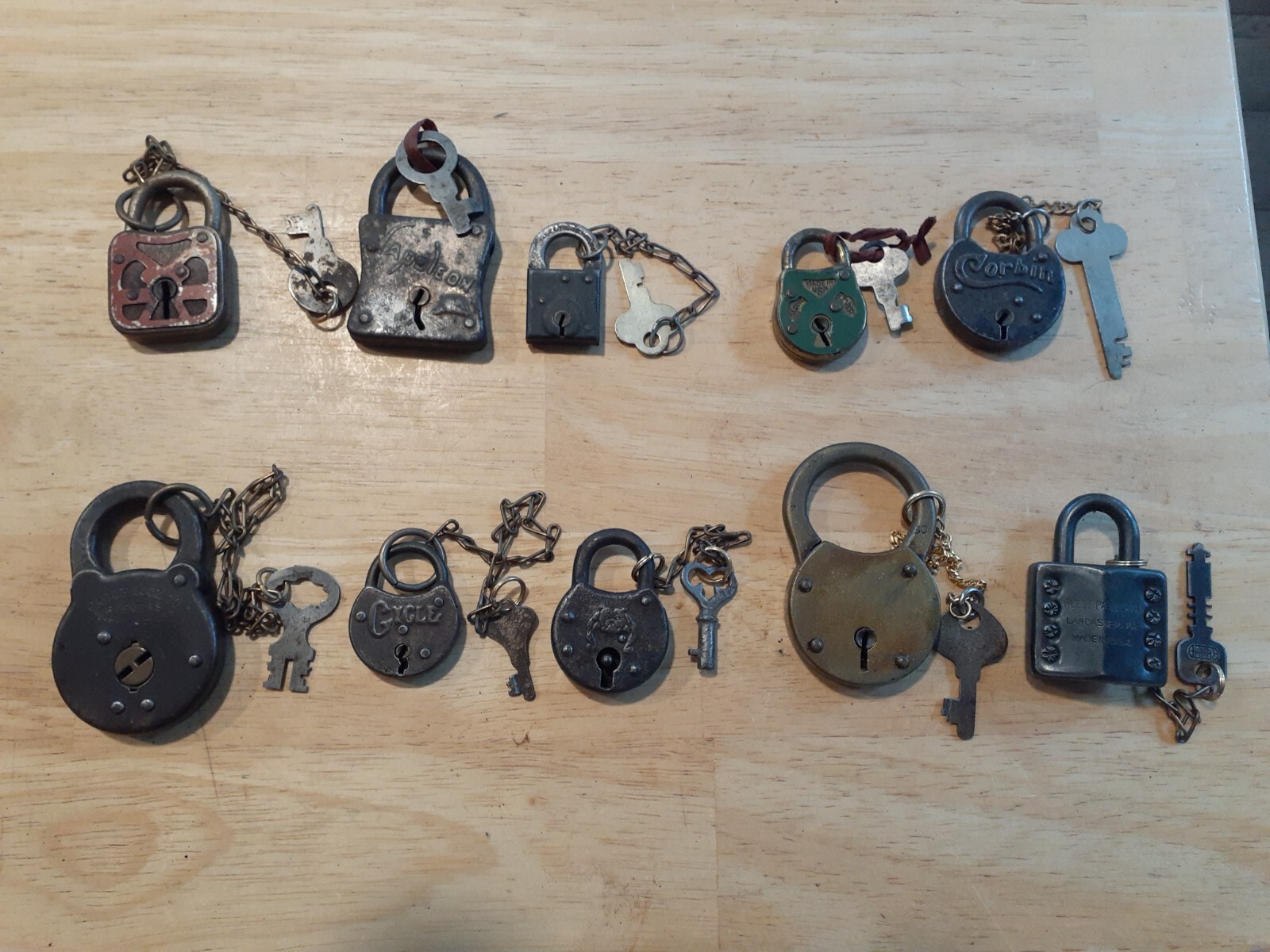 Vintage Padlock Lot of 123 Padlocks Yale Corbin Slaymaker Ilco Master ...