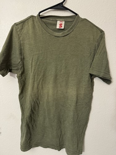 Urban Outfitters BDG Green Solid Crew Neck Tee Small | eBay