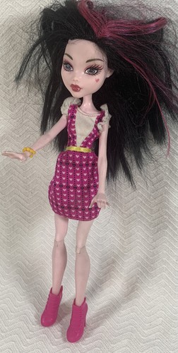 Monster High DRACULAURA Doll Budget Basic Jointed Legs 2008 Mattel | eBay
