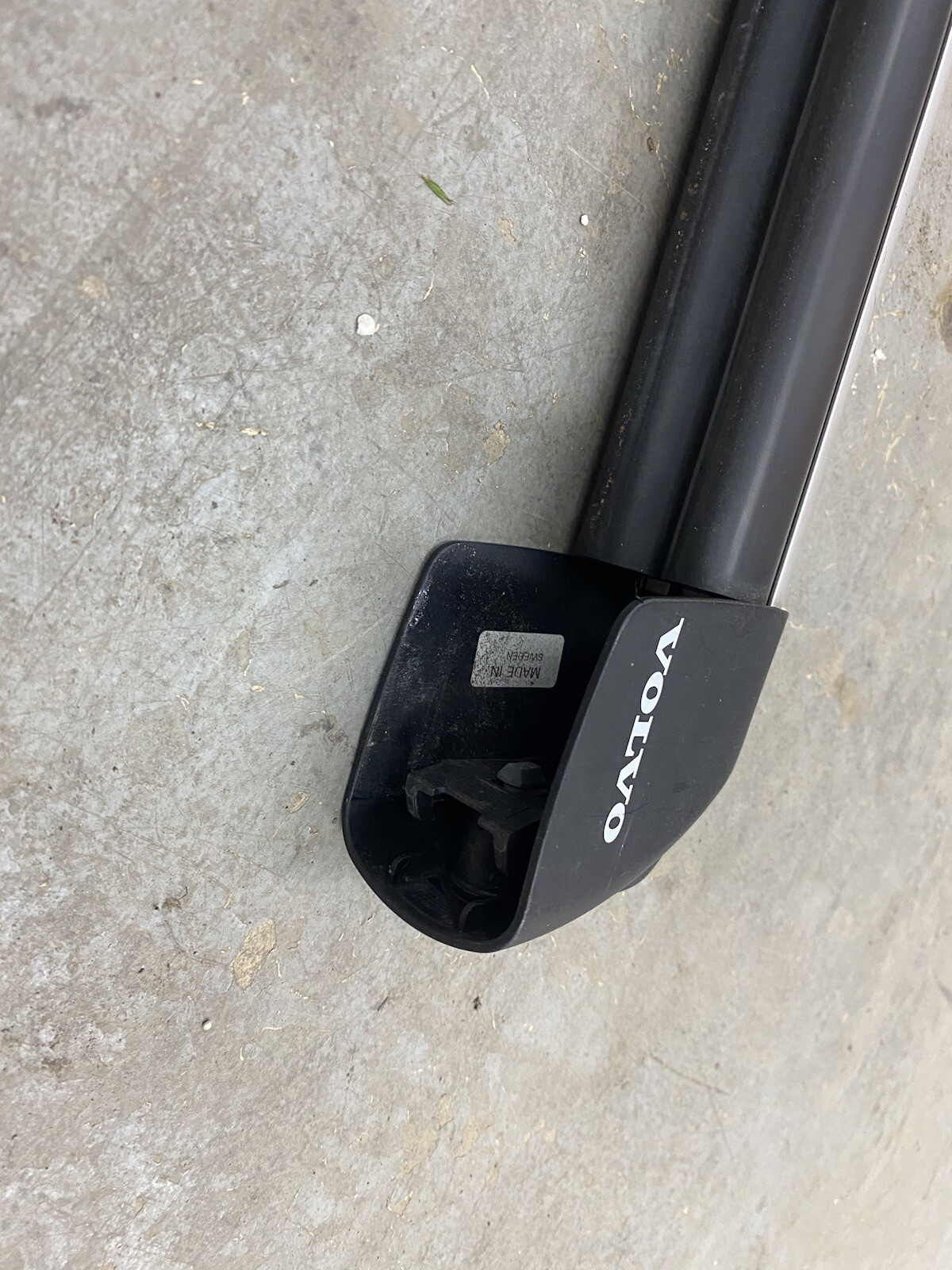 Volvo Ski & Snowboard Roof Rack Hold Down Clamps Pair w/Key! OEM #2744E ...