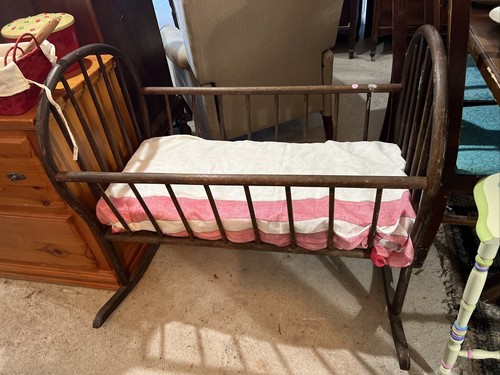 Vintage Adirondack Style Wooden RockingSpindle Bassinet / Cradle | eBay