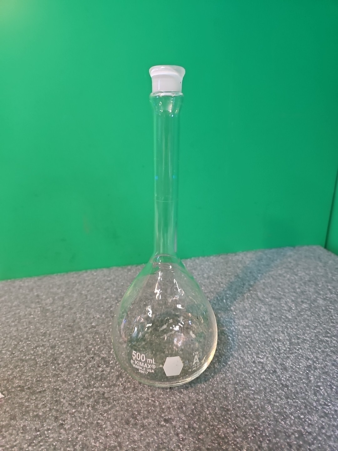 Kimble KIMAX Class A Glass TC 500mL ± 0.20 Volumetric Flasks ...