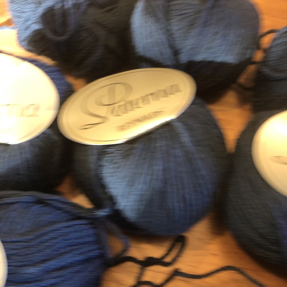 11x Reynolds Paterna 100% Virgin Wool 50g Navy Blue Color | eBay