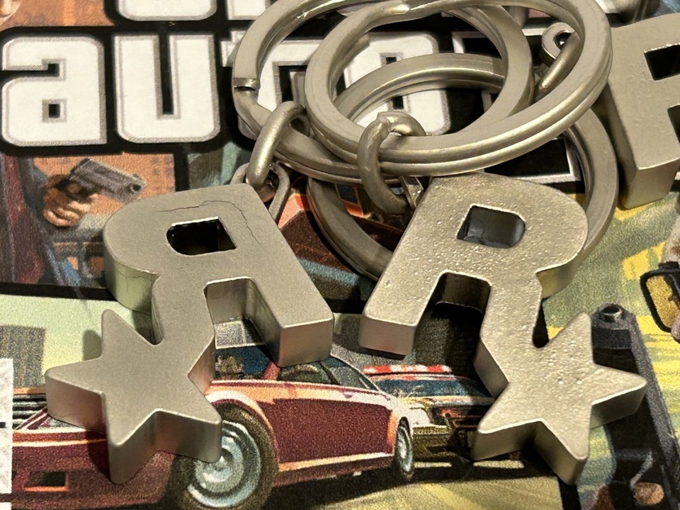 Rockstar Games Logo Promo KEYCHAIN GTA 4 GTA IV ORIGINAL Metal - RARE ...