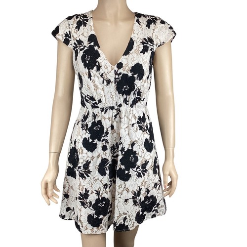 Lavender Brown Lace Dress Size XS Xsmall NWT Floral V-Neck Fit & Flare ...