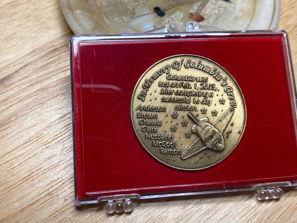 SHUTTLE CREW Emblem Coin COLUMBIA STS-107 Bronze Coin 2003 Collectible ...