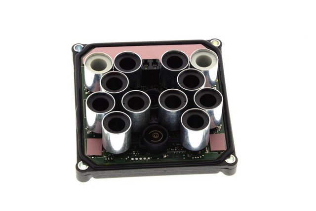 Electronic Brake & Traction Control Module ACDelco 25881057 for sale ...