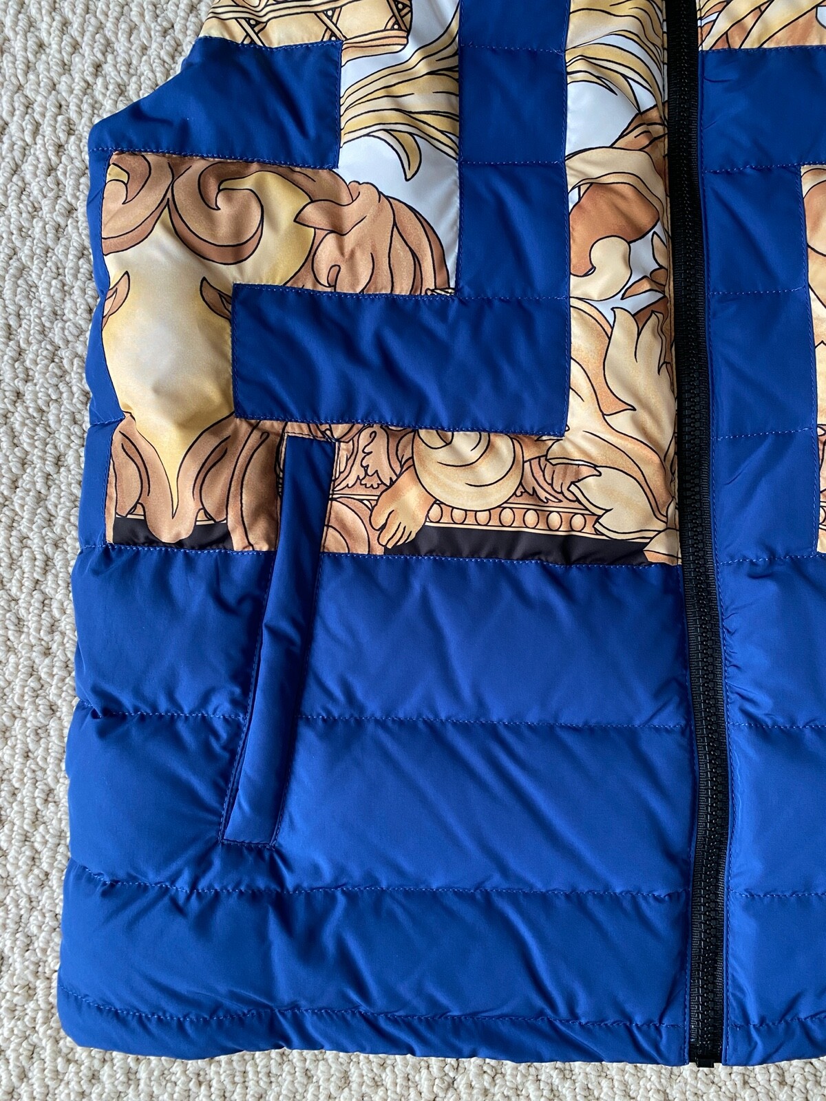 NWT VERSACE Greca Greek Key Baroque Blue Down Quilted Puffer Vest 48 US ...