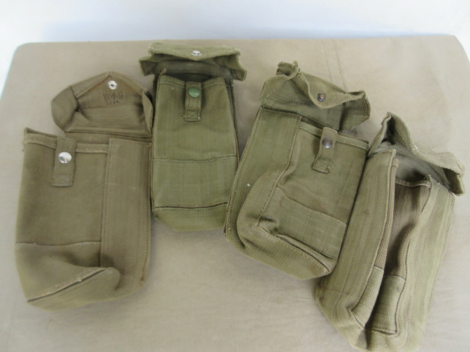 1 Stück WWII WK2 Magazintasche British Made Modell Sten 1944 Pouch | eBay