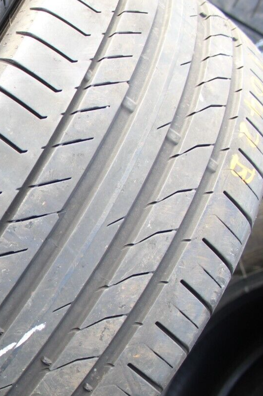 235 45 20 Continental, CSC5, XL, 100V, x1 Single Tyre, 5.6mm (F1_tyres ...
