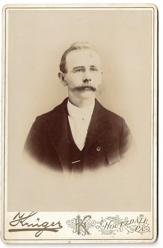 Cabinet Card Photograph Man Wearing Pair of Eye Glasses KRINGER ...
