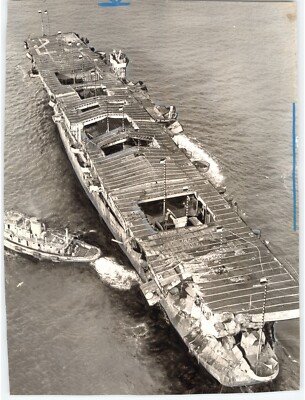Battered Hulk AIRCRAFT Carrier USS INDEPENDENCE San Francisco 1951 ...