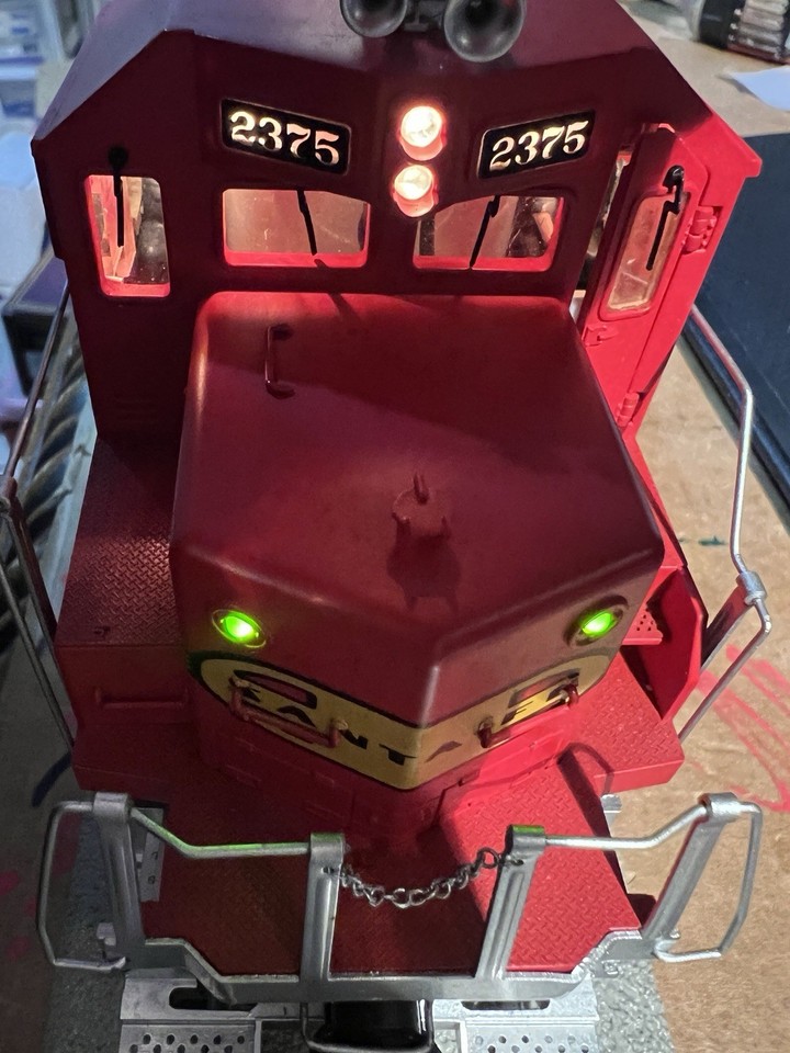 ⭐️MTH 20-2255-1 Santa Fe Warbonnet GP38-2 diesel engine #2375 PS 2.0 ...