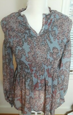 AKEMI KIN ANTHROPOLOGIE Pink Gray Adria Floral Smocked Peasant Boho Top ...
