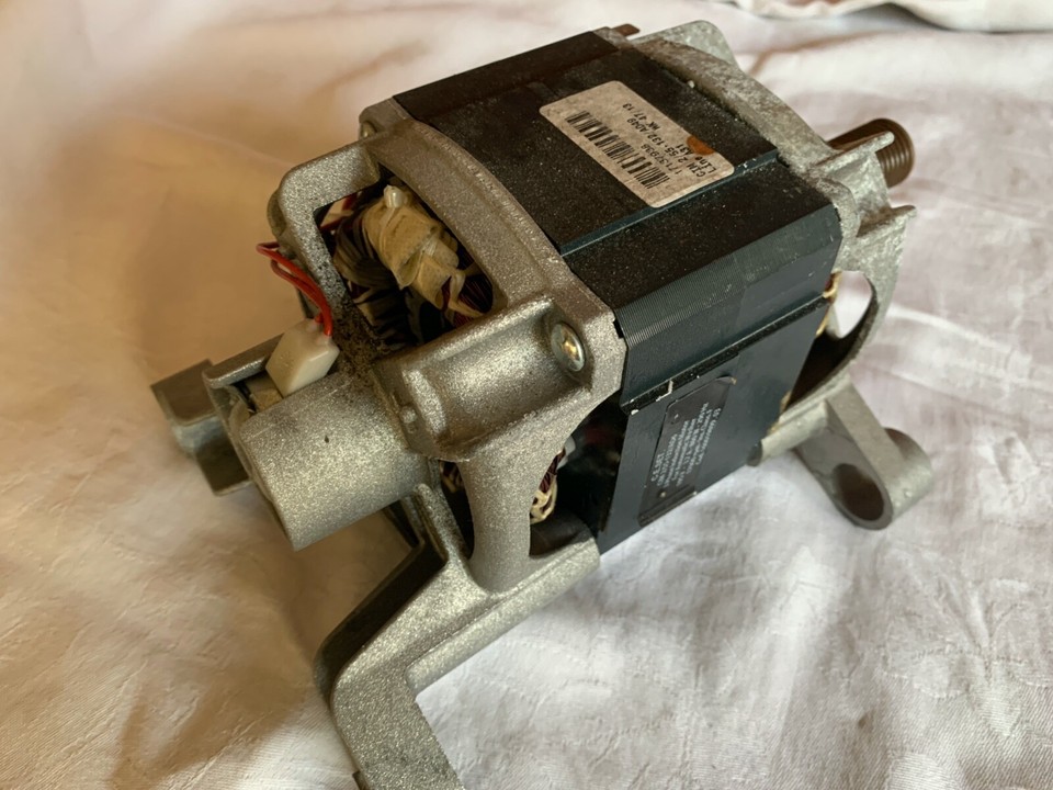 Hotpoint/Whirlpool/Indesit Ultima WMUD963 belt drive motor 220-240v ...